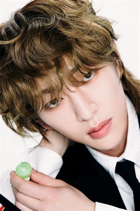 On Twitter Rt Shinee Hard Teaser Image Onew Shinee