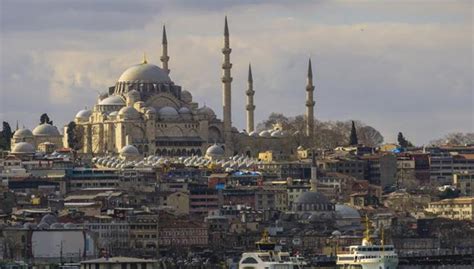 Süleymaniye Camii nerede gezilecek yerleri nelerdir Süleymaniye Camii