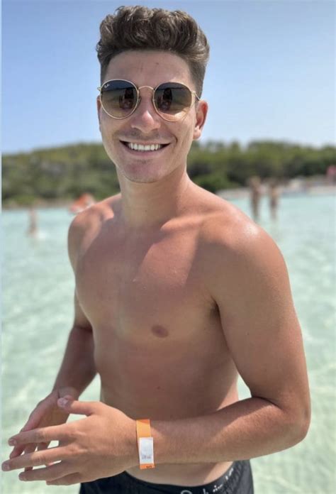 Shirtless Pl On Twitter Julian Alvarez