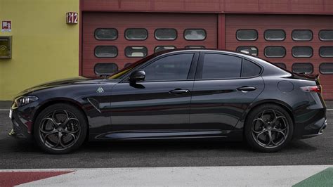 2024 Alfa Romeo Giulia Quadrifoglio Super Sport Wallpapers And HD