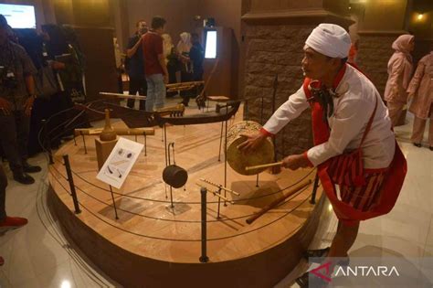 Pameran Alat Musik Tradisional Nusantara ANTARA News