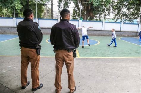 Programa Escola Segura abre vagas para militares Notícias GuiaSJP