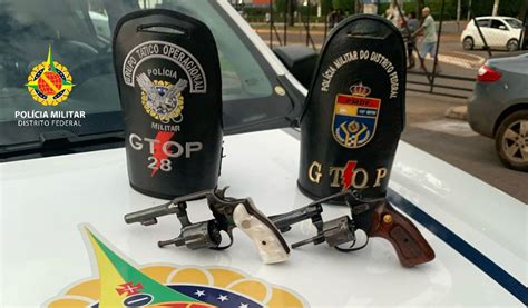 Foragido por homicídio é preso em casa duas armas de fogo no