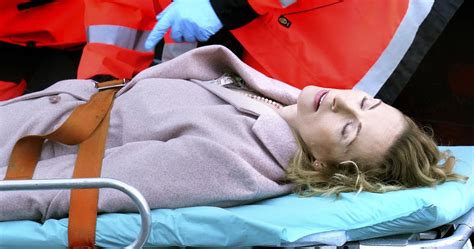 Barwy szczęścia Odcinek 2484 Beata przedawkuje leki i trafi do