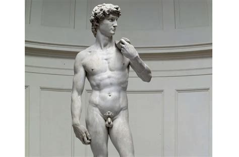 Pourquoi les héros des statues grecques ont ils un petit pénis Beaux Arts