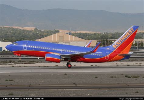 N465WN Boeing 737 7H4 Southwest Airlines Mike Evans JetPhotos