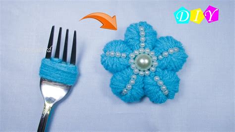 It S So Cute Super Easy Woolen Flower Making Trick With Fork