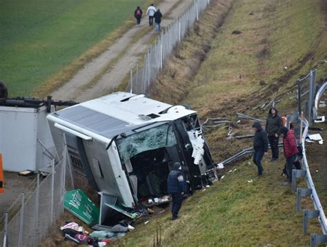 Tragedie rutieră cu un autocar românesc în Slovenia Sunt cel puţin
