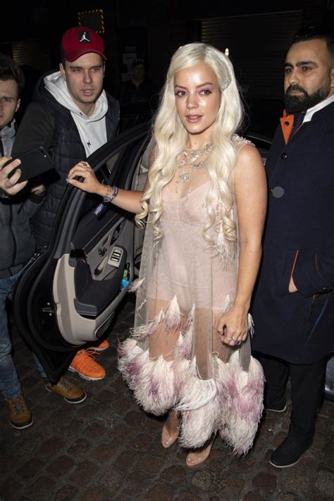 Lily Allen Fappening Tits Sexy Braless 27 Photos The Fappening