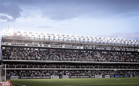 Santos divulga preços dos ingressos para a partida contra o Brusque na