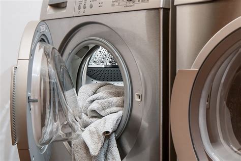10 Cose 2 Da Non Mettere Mai In Lavatrice