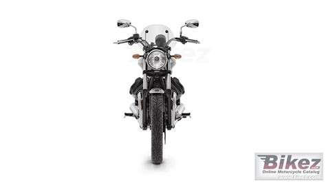Moto Guzzi V9 Roamer Poster