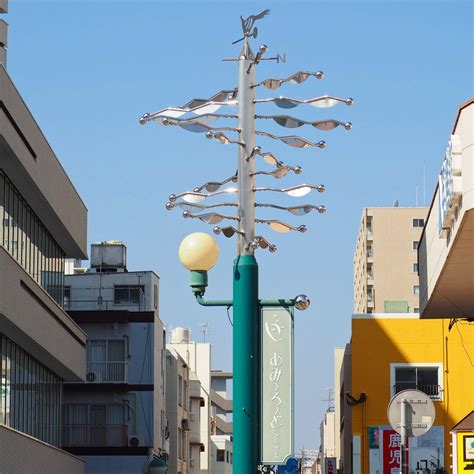 世良美術館神戸 on Twitter RT m light 00 街の街灯の知名度認知度を上げるのが急務だと思っている こんなにも
