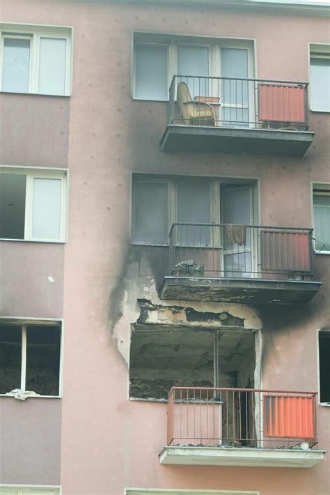 Galeria Skutki pożaru w bloku przy ul Sokolej w Lublinie zdjęcie 5