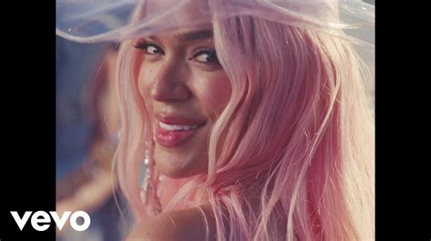 KAROL G MI EX TENÍA RAZÓN Official Video YouTube
