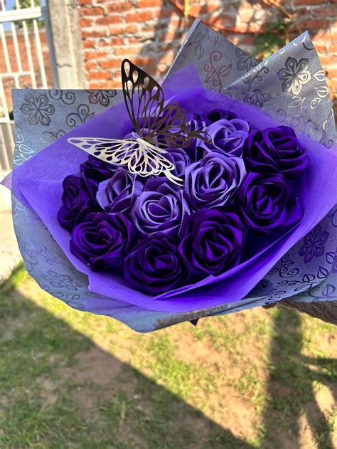 Rosas Eternas Ramo De Cintas Regalos Rosas Ramo De Rosas