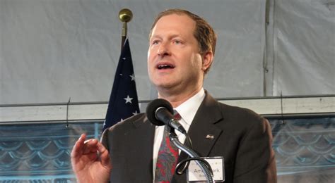 To historyczny moment Ambasador Brzezinski o stałej bazie USA w