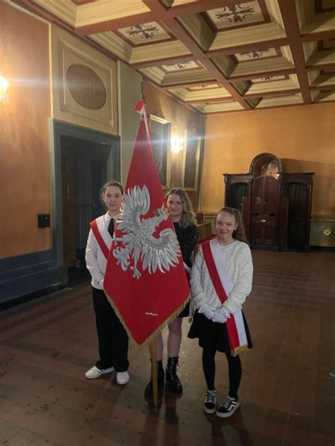 Uroczyste Obchody Święta Konstytucji 3 Maja w Bielsku Białej Szkoła