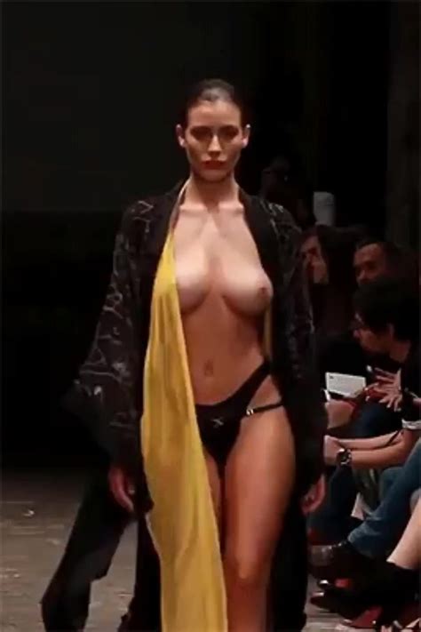 Big Tits Catwalk 51 Photos