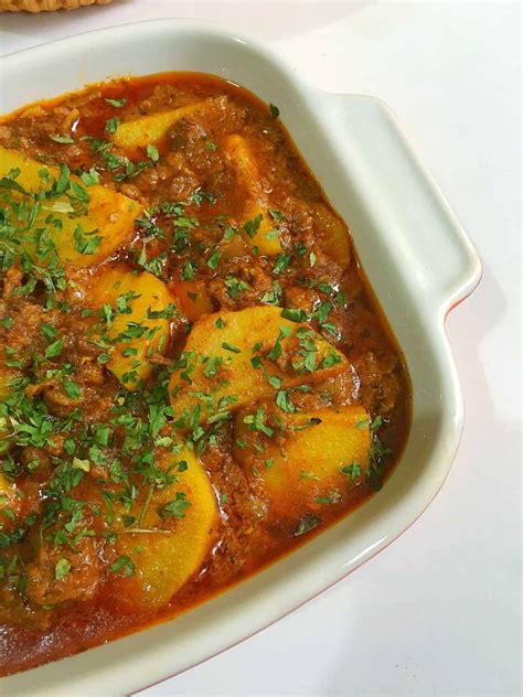 Aloo Keema Pakistani Minced Meat Potato Curry Recipe Indian
