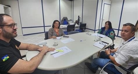 Promotoria da Saúde promove reuniões SEMUSA SEMUSB e PGM para