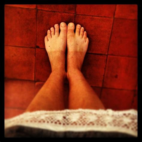 Sarah Moore S Feet I Piedi Di Sarah Moore Celebrities Feet 2022