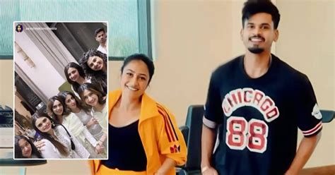 Dhanashree Verma Shreyas Iyer Spotted Iyer Attends Iftaar Party With