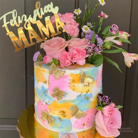 Top Imagen Pastel Para Mujer Con Flores Abzlocal Mx
