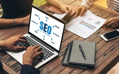 Comment Optimiser son SEO en Utilisant des Mots Clés et des Liens