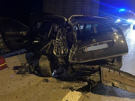 Zderzenie trzech pojazdów na autostradzie A4 w kierunku NIemiec
