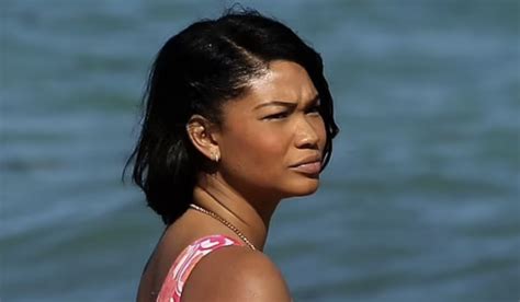 Chanel Iman Puts On Heavy Pda With Her Nfl Boyfriend Davon Godchaux In