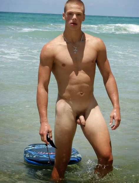 Solo Gay Venezuela En La Playa Desnudos Tomando El Sol
