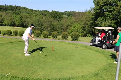 Pin von Josef Puchas auf PuchasPLUS Golfturnier Gemütlich