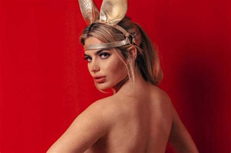 Love Island pin up Megan exposes naked booty in sizzling nude exposé