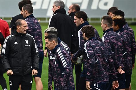 Situazione Infortuni Novit Dall Allenamento Juve Si Allenano