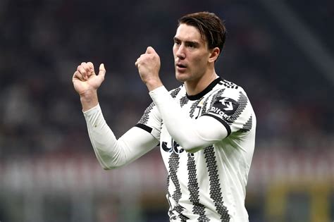 Vlahovic In Forte Dubbio Per Il Napoli Allegri Ha Pronta La Carta Milik