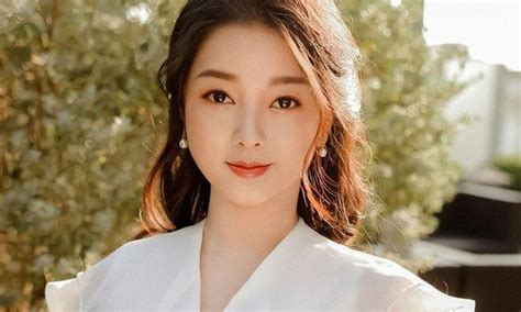 Điều ít biết về nữ diễn viên bị bạo hành dã man ở Phố trong làng