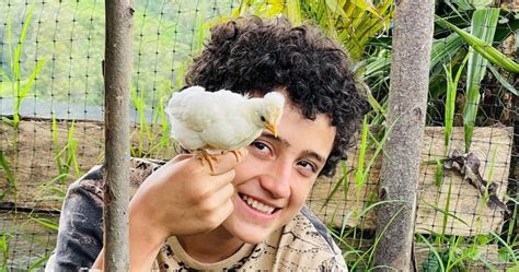La Granja Del Borrego TikToker Descubre La Vida Rural En Colombia A