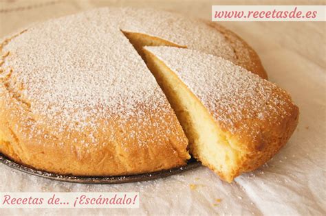 Bizcocho de coco muy esponjoso y casero Recetas de Escándalo