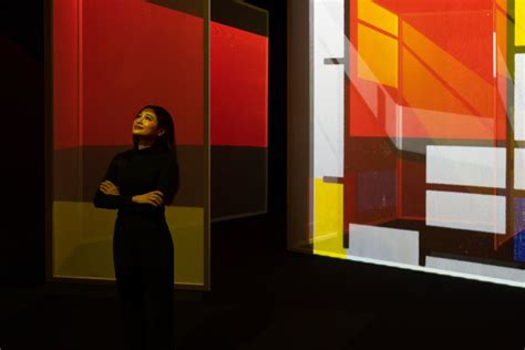 London Entry Ticket To Frameless Immersive Art Experience GetYourGuide