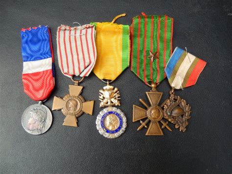 France Lot médailles françaises guerre de 1914 1918 U4S Catawiki