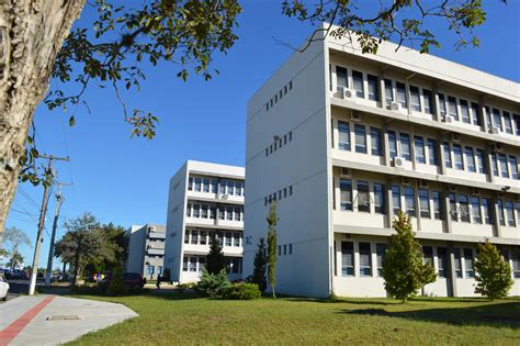 Centro de Ciências Sociais e Humanas da UFSM comemora 50 anos UFSM
