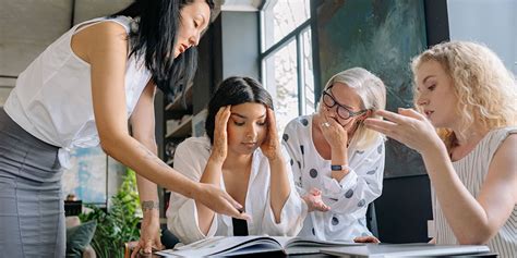 Qué es el techo de cristal y cómo afecta a las mujeres Factorial