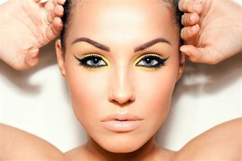Schminken F R Anf Nger Basische Make Up Tipps F R Einen