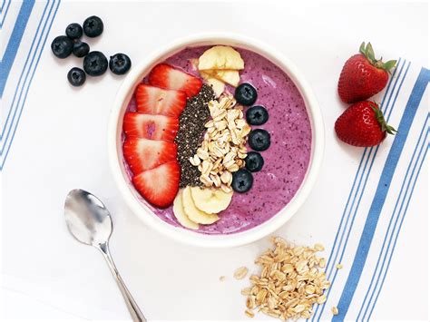 April Smoothie Bowl Recipe Berry Banana