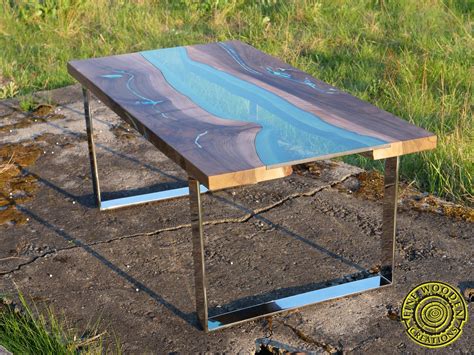 Dark Green Ciemno Orzechowy Stolik Kawowy Live Edge River Fine
