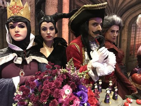 Festa De Maria Boutique De Fes adlı kullanıcının Festa Vilãs Disney