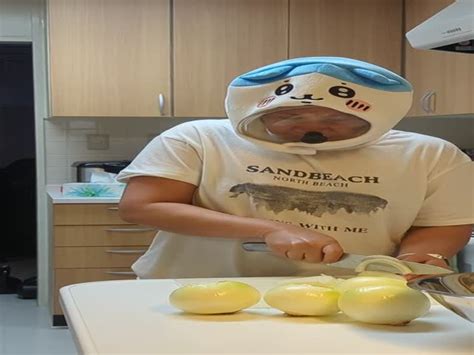 Cutting Onions Without Tears VIDEO Izismile