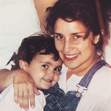 mamífero Silla lección hija de karina cantante venezolana Manual Sada