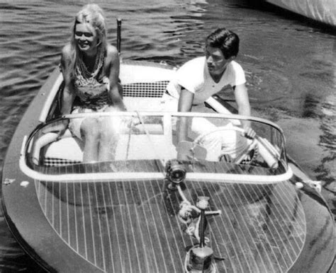 Addio a Carlo Riva trasformò le sue barche in oggetti di lusso